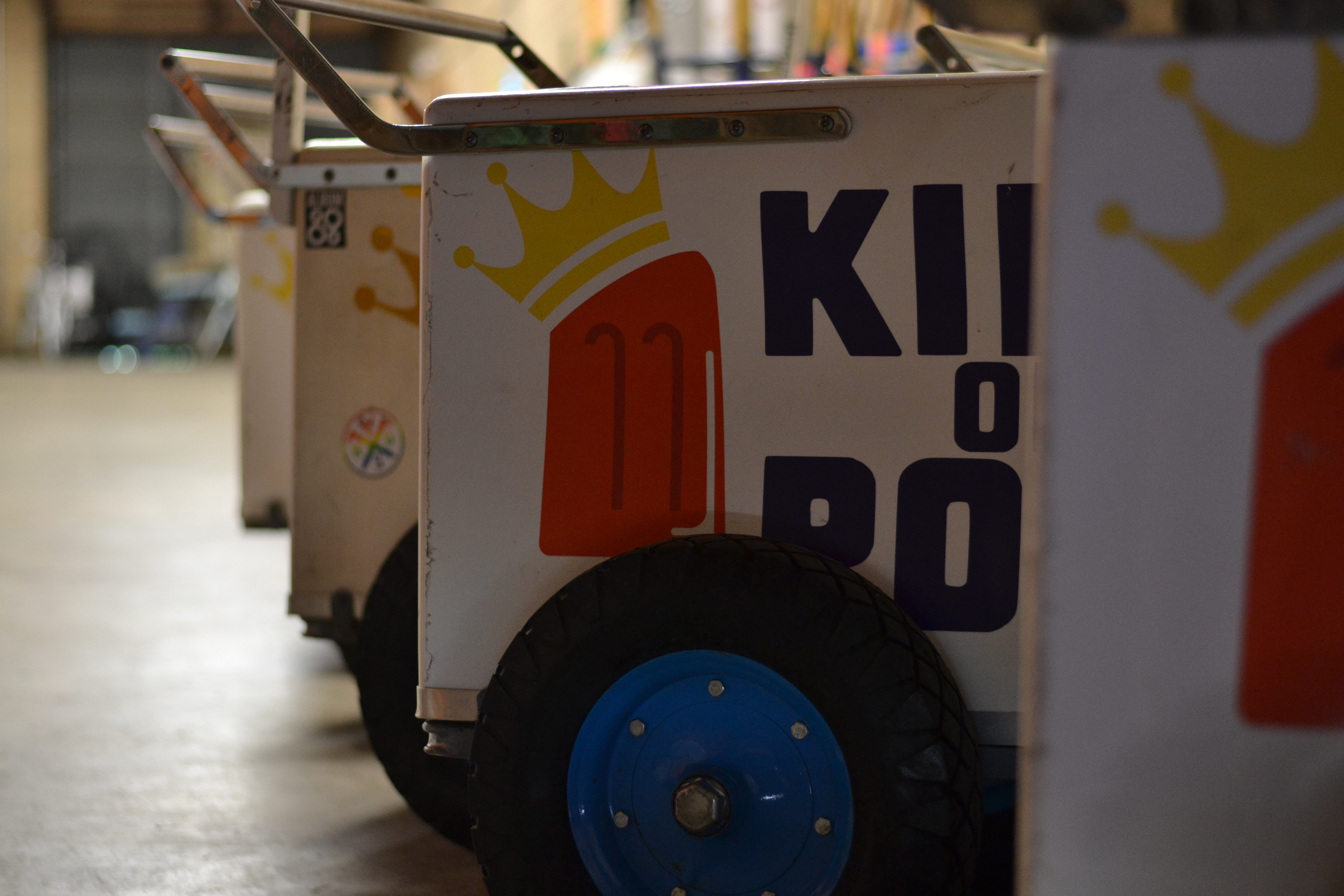 Stumbling on Pop Royalty: Searching for Kings & Queens across the South